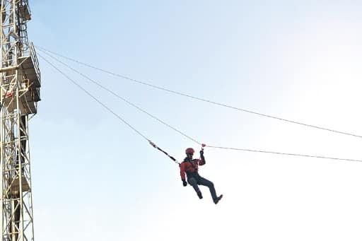 Maximize Efficiency: Hiring Derrickman Manpower for Offshore Oil Rigs ...